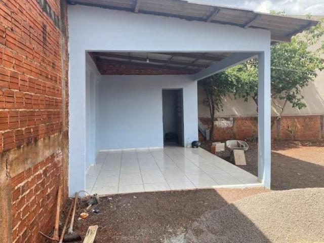 Casa Exclusiva à Venda em Marechal Cândido Rondon ANA PAULA – Frente, 2 Quartos, 2 Vagas