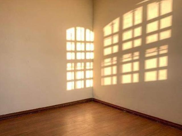Casa Exclusiva à Venda em Belo Horizonte Bairro Havaí, 5 Quartos, Piscina e Espaço Gourmet