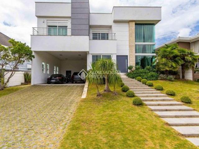 Casa exclusiva com acabamento europeu no Alphaville Graciosa, Pinhais