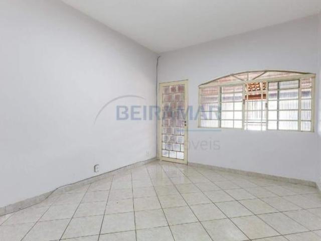 Casa Exclusiva Comercial em Taguatinga Norte Brasília – Ocupada, Alugada e com Aceita Permuta