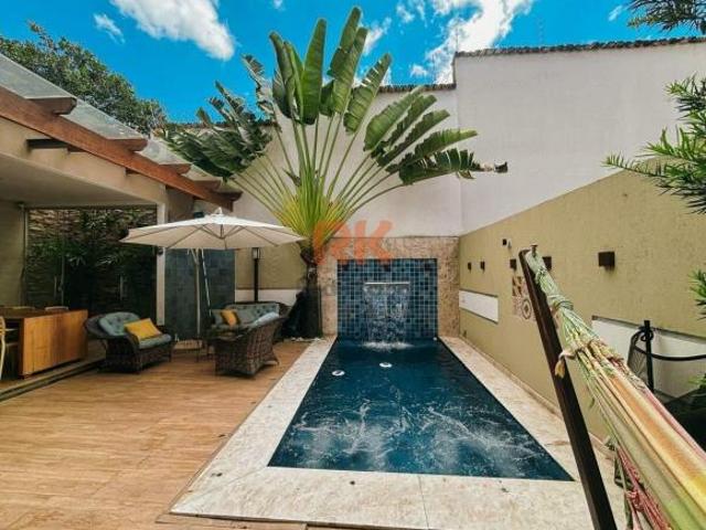 Casa EXCLUSIVA em condomínio fechado à venda 3 quartos, 1 suíte, 4 vagas. Ville de France Contagem