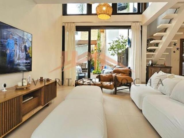 Casa Exclusiva em Juquehy 4 quartos espaço gourmet e 3 vagas