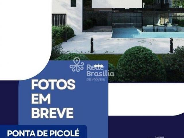 Casa Exclusiva na QI 11 do Lago Sul | Ponta de Quadra em Localização Privilegiada