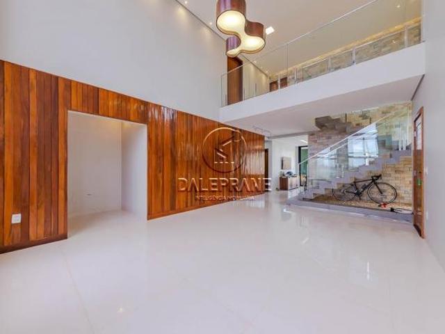 Casa Exclusiva no Jardim Botânico III – Alto Padrão e Regularizada