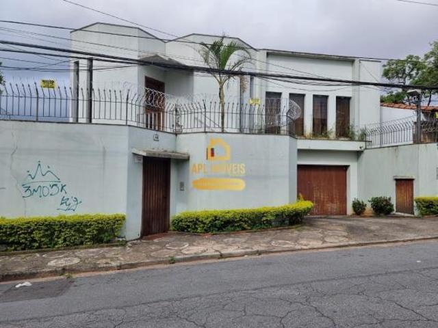 CASA EXPETACULAR À VENDA