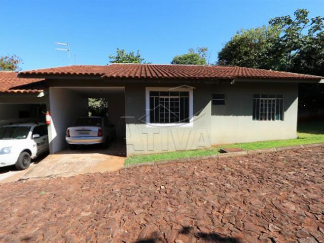 Casa e Sobrado em Condomínios para alugar com 2 Quartos em Jardim La Salle, Toledo PR