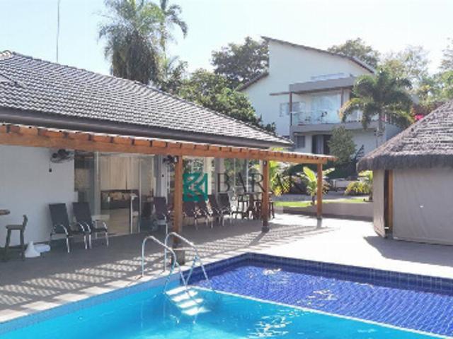 Casa e Sobrado em Condomínios para alugar com 4 Suítes + 1 Quarto em Parque Alvamar, Sarandi PR