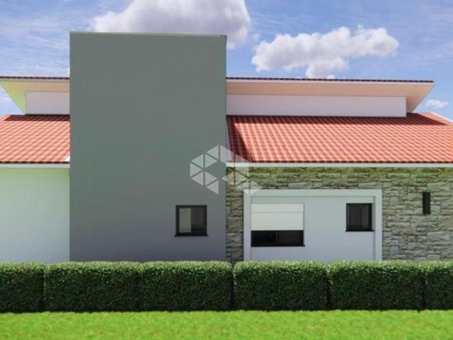 Casa e ser construída