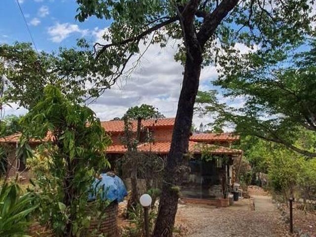 CASA E SITIO Á VENDA COND. ESTANCIAS DA MATA LAGOA SANTA/JABOTICATUBAS MG