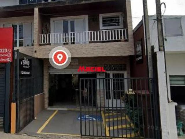 Casa e ponto comercial Interlagos