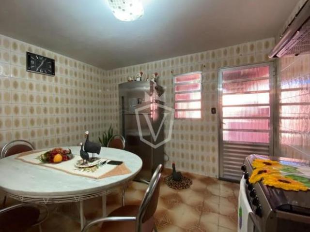 CASA ELOY CHAVES