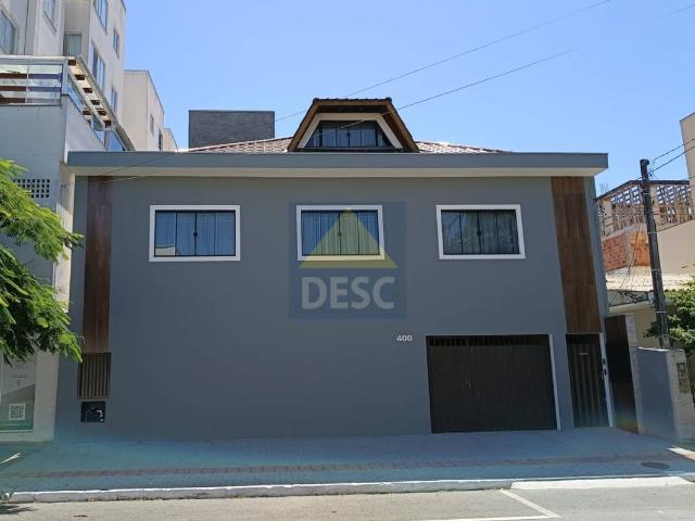 Casa em Municípios, Balneário Camboriú/SC de 252m² 3 quartos à venda por R$ 2.149.900,00