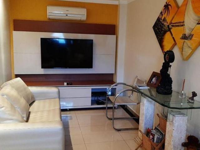 Casa em Macuco, Santos/SP de 108m² 3 quartos à venda por R$ 650.000,00