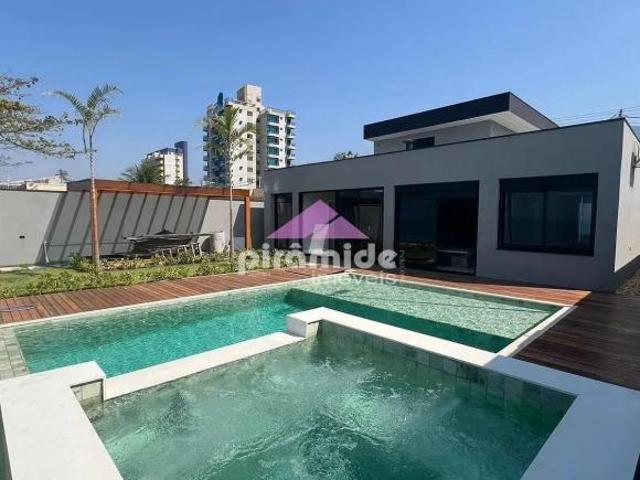 Casa em Massaguaçu, Caraguatatuba/SP de 236m² 3 quartos à venda por R$ 4.200.000,00