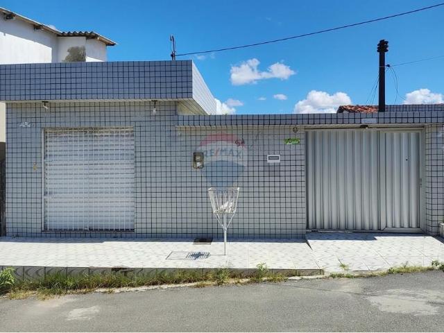 Casa em Maranguape II, Paulista/PE de 37m² 2 quartos à venda por R$ 249.900,00