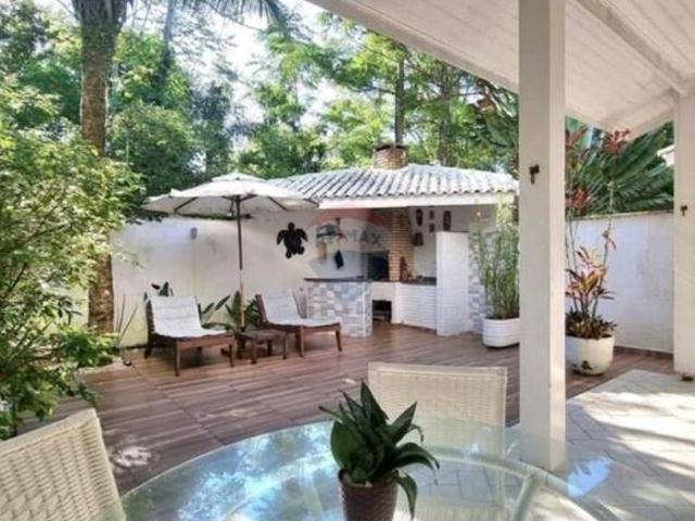 Casa em Maresias 4 dormitórios Condomínio Villa Marae, São Sebastião