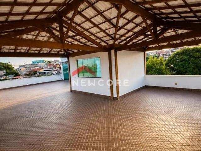 Casa em Rua Margarida Maria Damasceno Parque São Pedro Venda Nova Belo Horizonte/MG