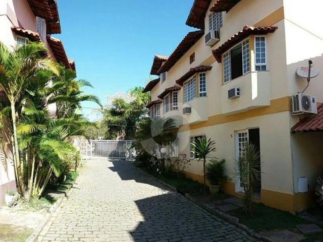 Casa em Maria Paula, Niterói/RJ de 174m² 5 quartos à venda por R$ 499.000,00