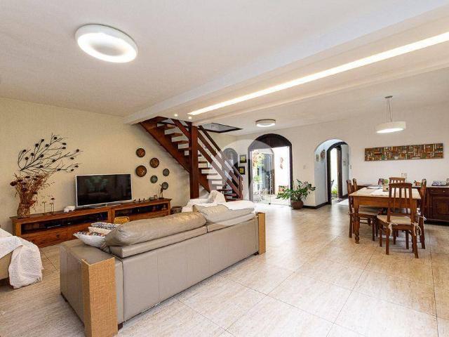 Casa em Maria Paula, Niterói/RJ de 252m² 5 quartos à venda por R$ 999.000,00