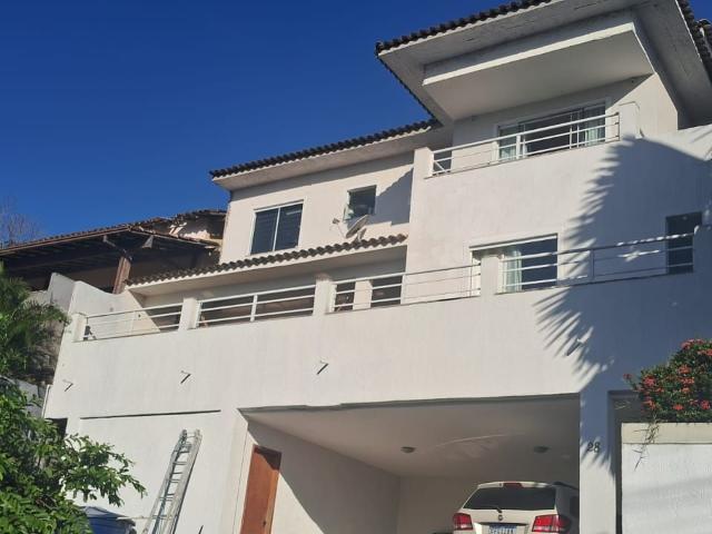 Casa em Maria Paula, Niterói/RJ de 289m² 3 quartos à venda por R$ 899.800,00