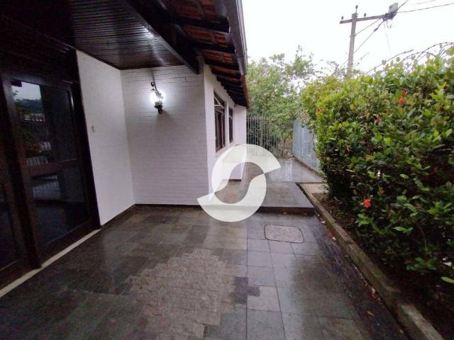 Casa em Maria Paula, Niterói/RJ de 300m² 5 quartos à venda por R$ 619.000,00