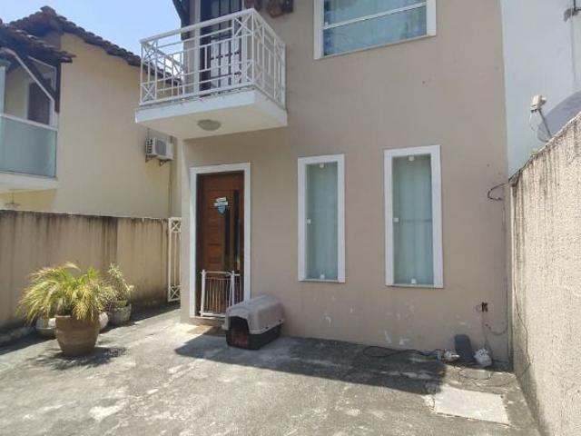 Casa em Maria Paula, São Gonçalo/RJ de 100m² 2 quartos à venda por R$ 379.000,00