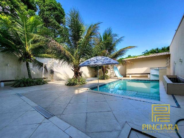 Casa em Maria Paula, São Gonçalo/RJ de 400m² 4 quartos à venda por R$ 1.449.900,00 ou para locação R$ 8.000,00/mes