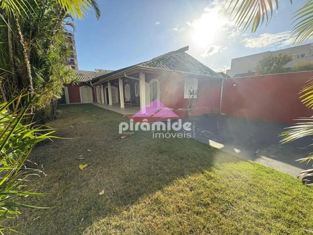 Casa em Martim de Sá, Caraguatatuba/SP de 354m² 4 quartos à venda por R$ 1.199.900,00