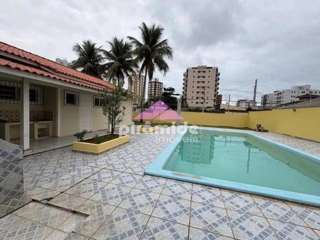 Casa em Martim de Sá, Caraguatatuba/SP de 630m² 4 quartos à venda por R$ 1.350.000,00