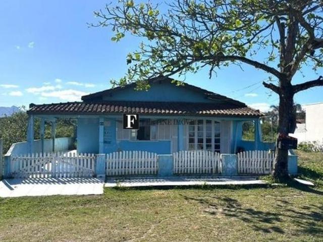 Casa em Matinhos próximo do mar