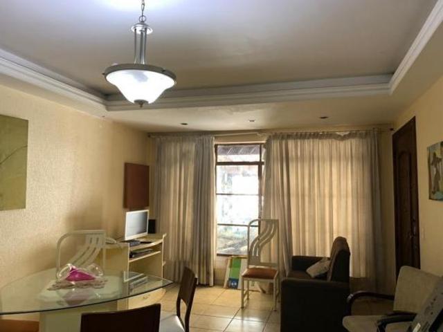 Casa em Mirandópolis com 200m², 4 quartos, 9 vagas