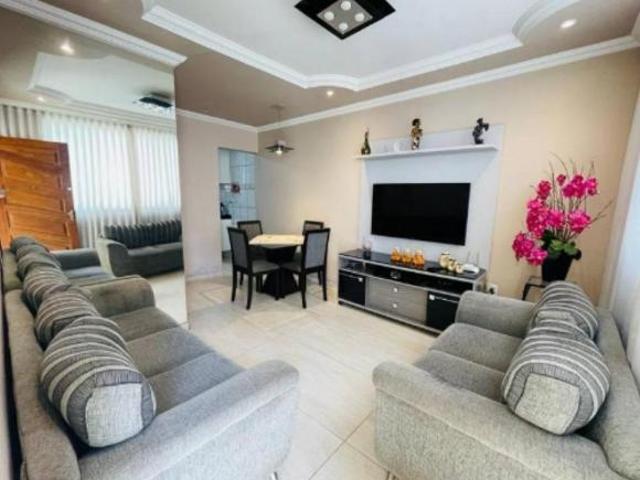 CASA EM MOGI DAS CRUZES