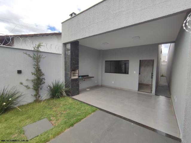 Casa em Moinho dos Ventos, Goiânia/GO de 130m² 2 quartos à venda por R$ 289.890,00