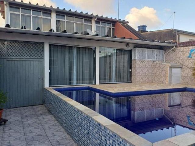 Casa em, Mongaguá/SP de 260m² 4 quartos à venda por R$ 725.000,00