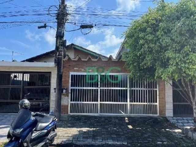 Casa em, Mongaguá/SP de 63m² 2 quartos à venda por R$ 172.074,86