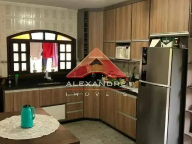 Casa em Monte Castelo, São José dos Campos/SP de 151m² 3 quartos à venda por R$ 509.900,00