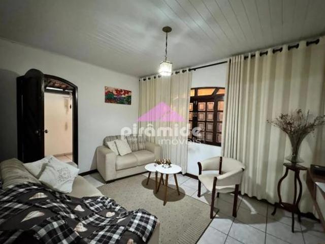 Casa em Monte Castelo, São José dos Campos/SP de 114m² 3 quartos à venda por R$ 450.000,00