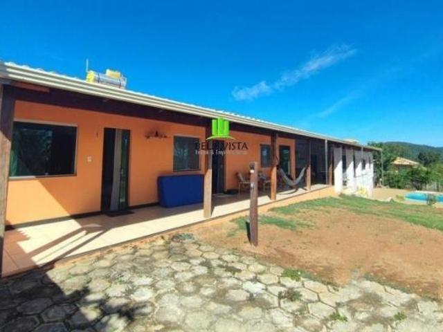 Casa em Morada Do Lago com 180.00 m², 3 quarto s, 3 suíte s, 10 vaga s