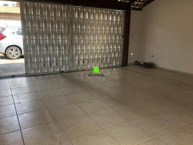 Casa em Moradas Da Lapinha com 135.00 m², 3 quarto s, 2 vaga s