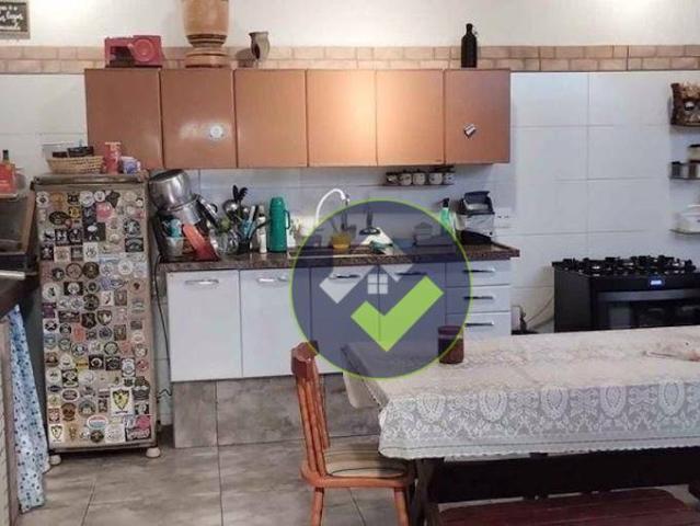 Casa em Núcleo Habitacional José Regino, Bauru/SP de 196m² 4 quartos à venda por R$ 394.000,00