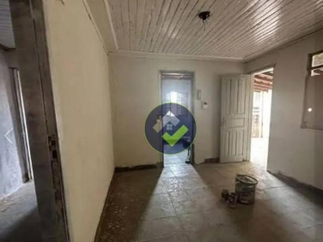 Casa em Núcleo Habitacional Luis Zillo, Lençóis Paulista/SP de 122m² 3 quartos à venda por R$ 270.00