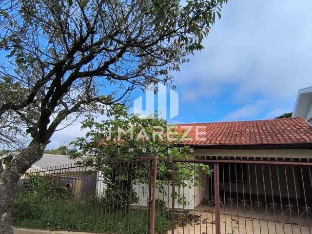 Casa em Núcleo Habitacional Parigot de Souza, Apucarana/PR de 181m² 3 quartos à venda por R$ 399.900,00