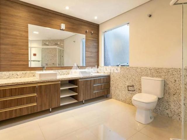 Casa em Neves, Ponta Grossa/PR de 230m² 3 quartos à venda por R$ 1.300.000,00