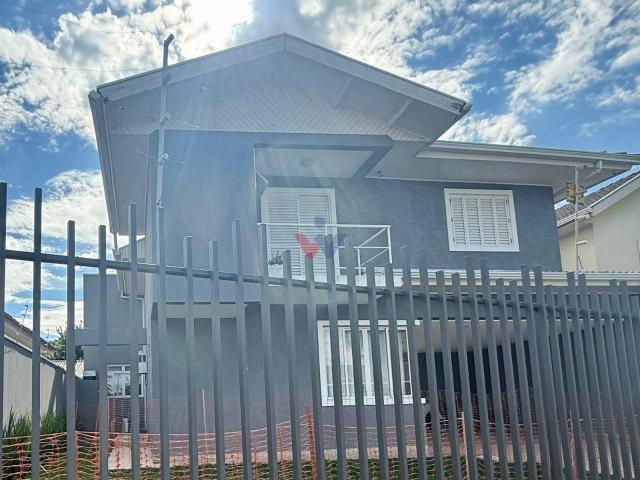 Casa em Novo Mundo, Curitiba/PR de 230m² 3 quartos à venda por R$ 1.049.000,00