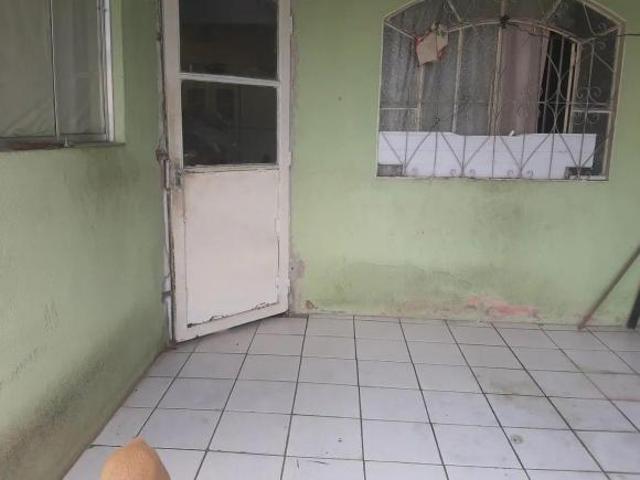 Casa em Novo Tupi, Belo Horizonte/MG de 180m² 2 quartos à venda por R$ 180.000,00