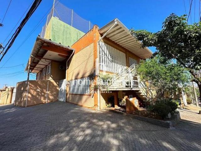 Casa em Nova Campinas, Campinas/SP de 800m² 12 quartos à venda por R$ 2.390.000,00 ou para locação R
