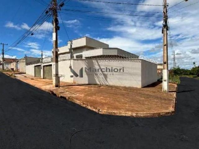 Casa em Nova Goianira, Goianira/GO de 295m² 3 quartos à venda por R$ 340.000,00