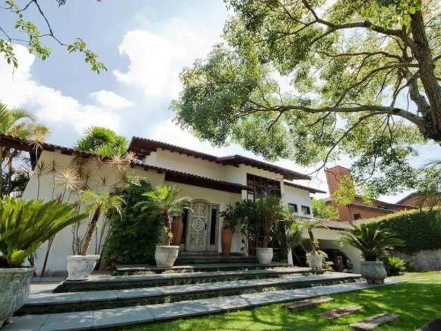 Casa em Nova Fazendinha, Carapicuíba/SP de 831m² 5 quartos à venda por R$ 3.500.000,00 ou para locaç