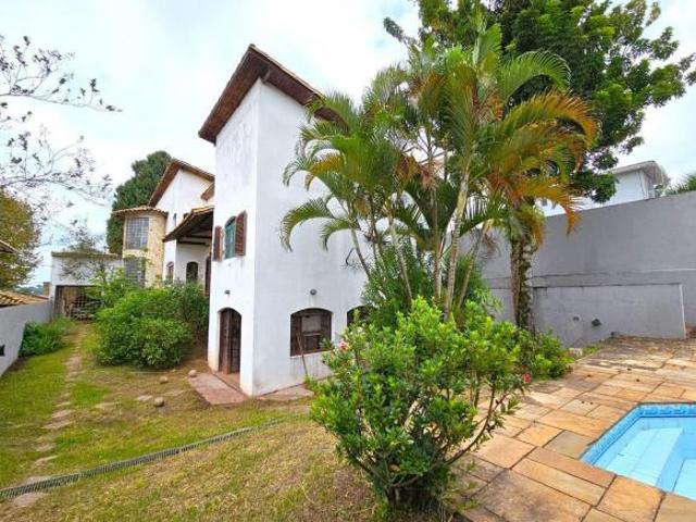 Casa em Nova Higienópolis, Jandira/SP de 400m² 3 quartos à venda por R$ 1.500.000,00 ou para locação