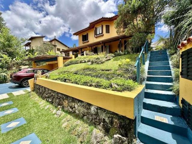 Casa em Nova Higienópolis, Jandira/SP de 240m² 3 quartos à venda por R$ 1.600.000,00